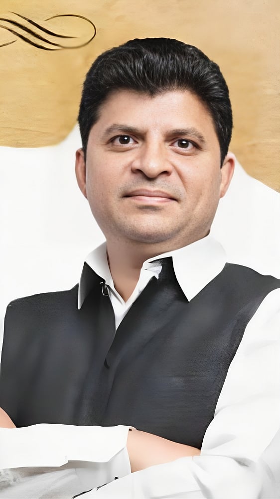 Sumit Wankhede : फडणवीसांचे विश्वासू आमदारकीच्या वाटेवर...जाणून घ्या ...