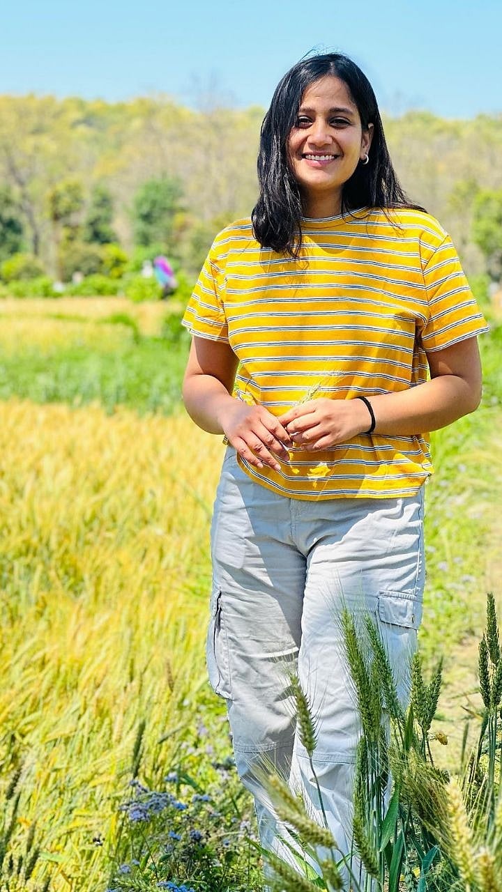 Neha Byadwal : IAS होण्यासाठी तीन वर्ष राहिल्या सोशल मीडियापासून दूर ...