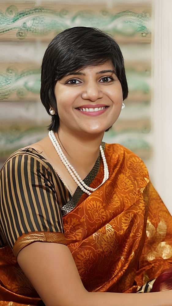 IAS Hari Chandana : देशसेवेसाठी विदेशी नोकरीला केला बाय बाय| Telangana Cader IAS Hari Chandana ...