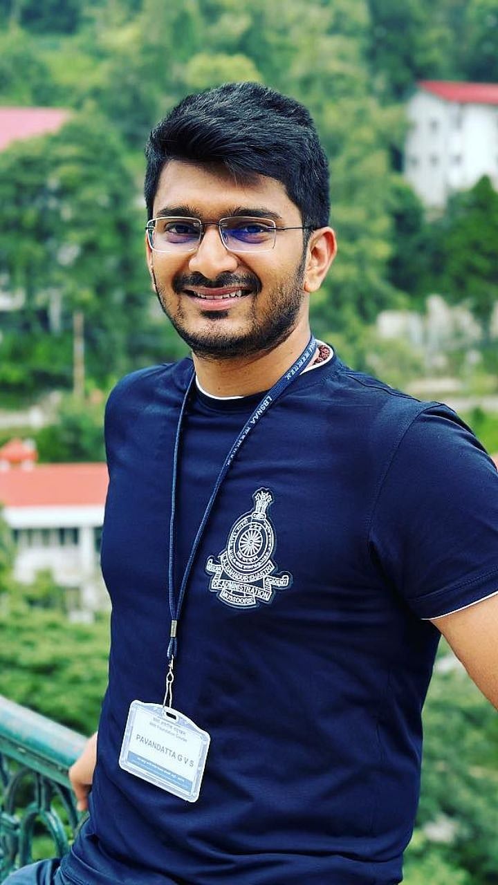 IAS Pawan Datta : कोरोनाच्या काळात IAS होण्याची प्रेरणा ; UPSCमध्ये ...