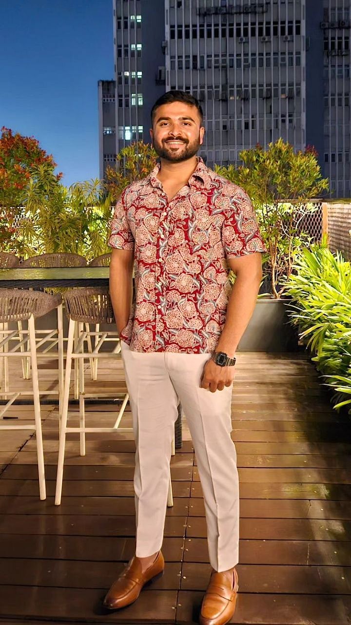 IAS Yogesh Patil : पहिल्याच प्रयत्नात आयपीएस अन् दुसऱ्या प्रयत्नात ...