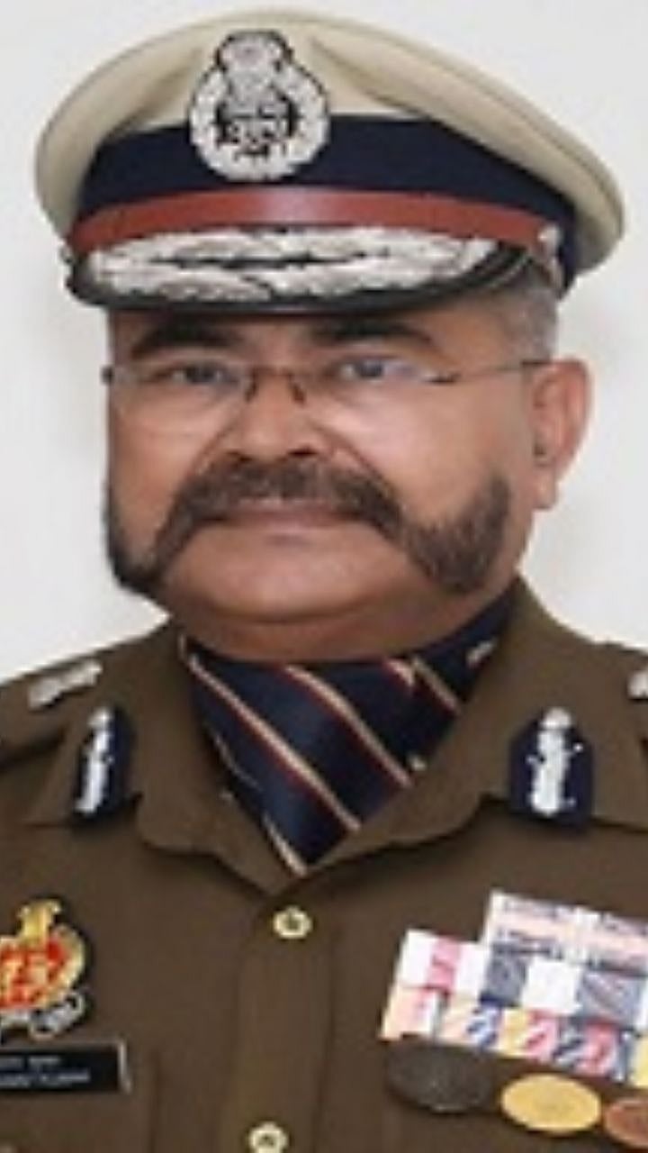 IPS Prashant Kumar who had 300 encounters became the new in charge DGP ...