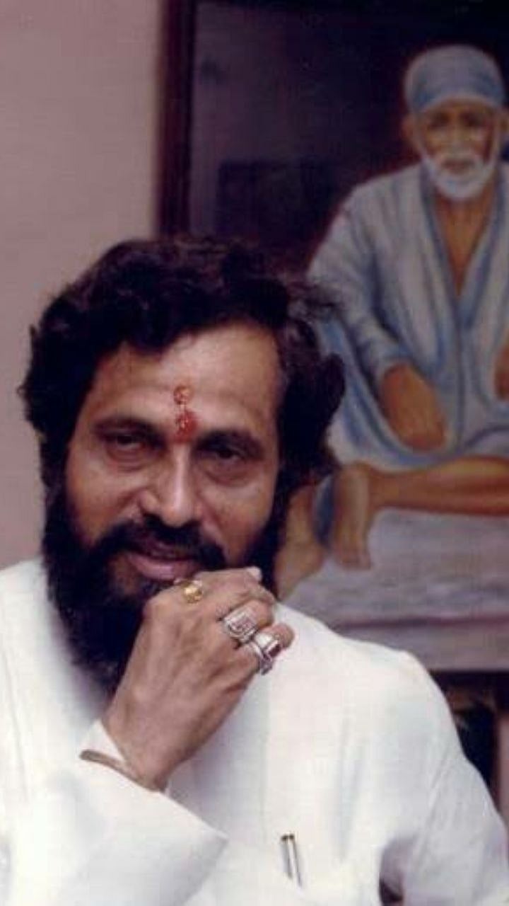 Anand Dighe Birth Anniversary : 'ठाण्याचे बाळासाहेब ठाकरे' धर्मवीर आनंद ...