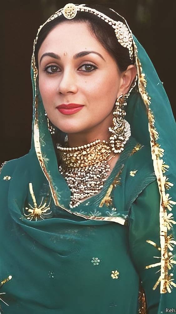 Diya Kumari Birthday: उपमुख्यमंत्री राजकुमारी दियांच्या 'रॉयल लूक'ने ...