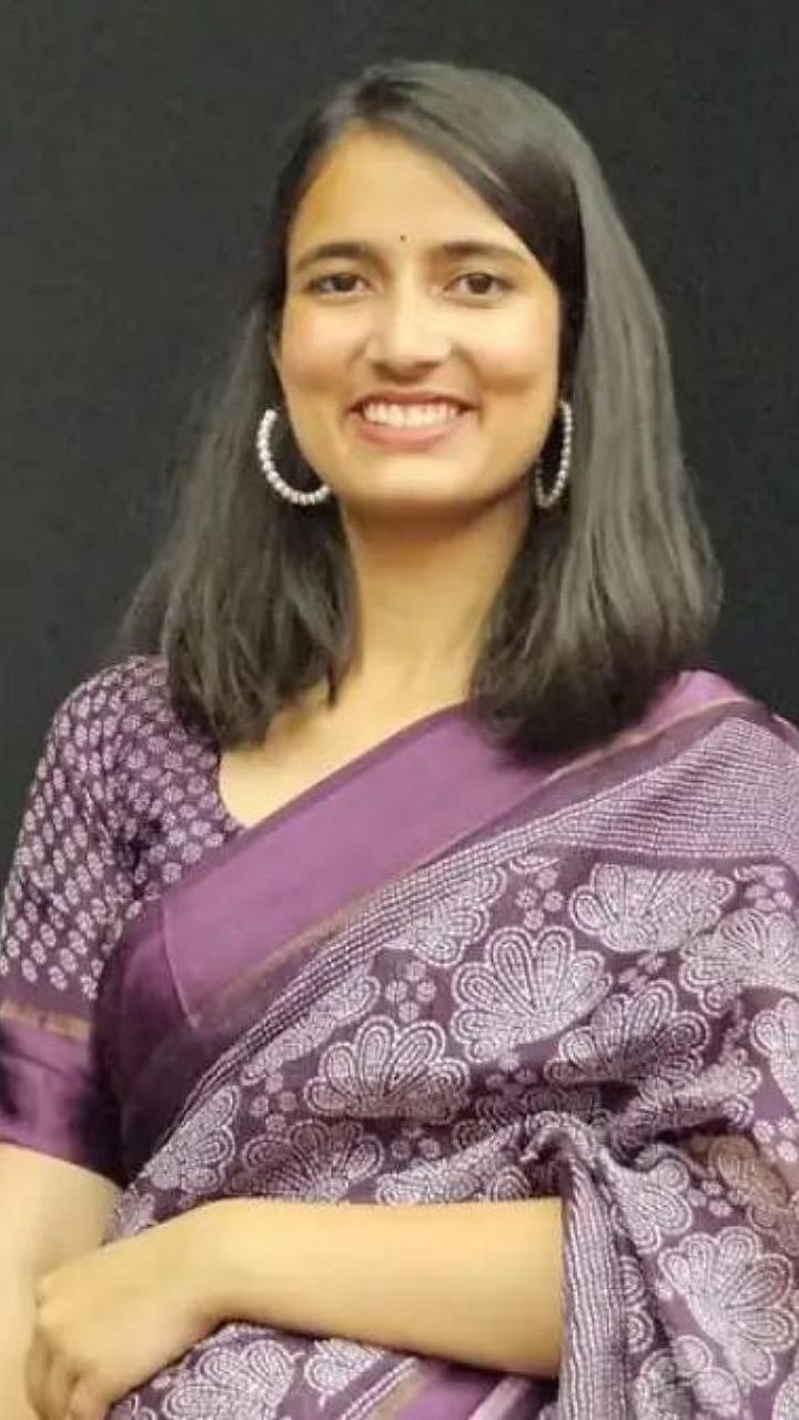 IAS laghima Tiwari : कोचिंगशिवाय पहिल्याच प्रयत्नात बनल्या IAS अधिकारी ...