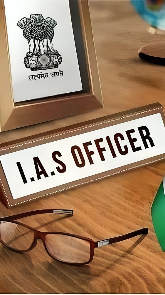 IAS Officer : तुम्हाला माहितीये भारतातील पहिल्या महिला IAS अधिकारी कोण ...