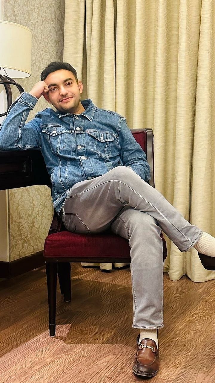 IAS Abhinav Siwach: 'आयएएस' होण्यासाठी नाकारली 30 लाखांची नोकरी | IAS ...