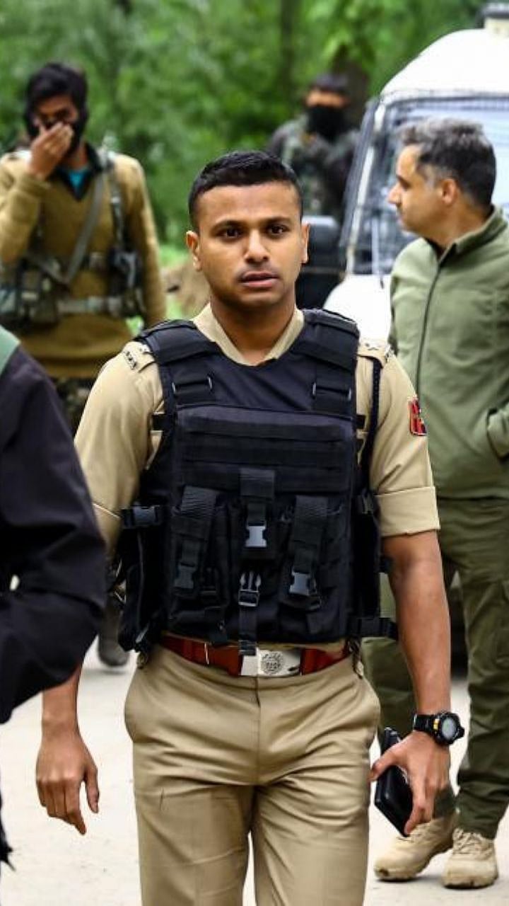 IPS Amod Nagpure मराठमोळा तरुण आयपीएस करतोय जम्मूकाश्मीरमध्ये कमाल ...