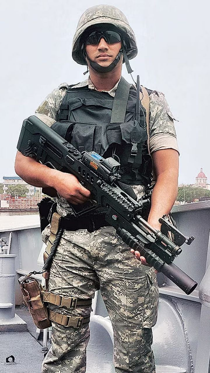 MARCOS Commando नौदलाचे बलाढ्य 'मार्कोस' कमांडो कोण आहेत | Indian Navy ...