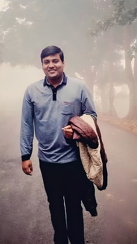 IAS Amrit Ruturaj: तळागाळात जाऊन काम करणारे ओडिशाचे अधिकारी | Odisha ...