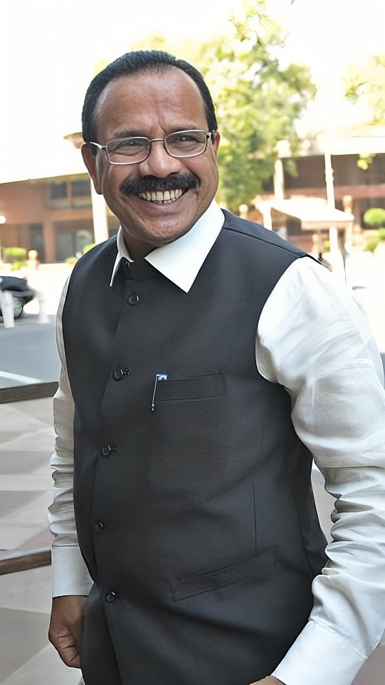 DV Sadananda Gowda विद्यार्थी संघटनेचे सरचिटणीस ते मोदी सरकारमध्ये ...