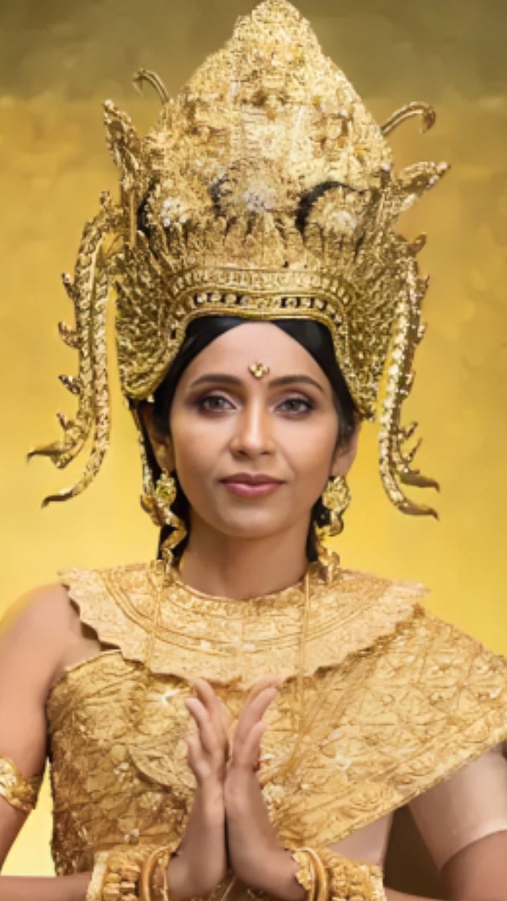 Devyani Khobragade | अप्सराच्या लूकमध्ये देवयानी खोब्रागडे; पाहा खास PHOTO