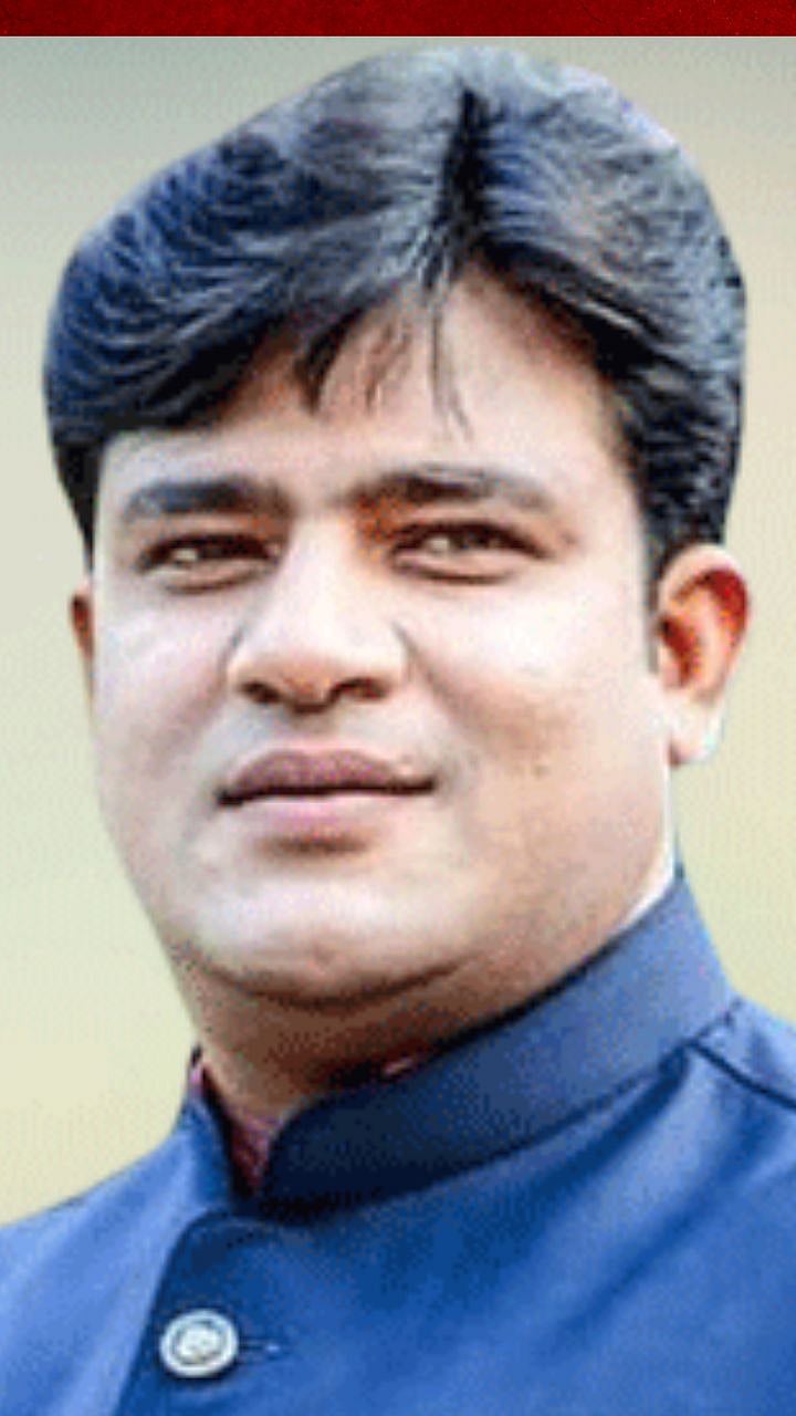 जळगावमधून ठाकरे गटाकडून लोकसभा लढविणारे करण पवार आहेत कोण ? Jalgaon Lok ...