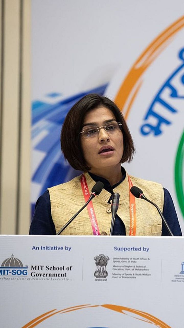 Soniya Doohan News | अजित पवार गटात जाण्याची चर्चा असलेल्या सोनिया ...