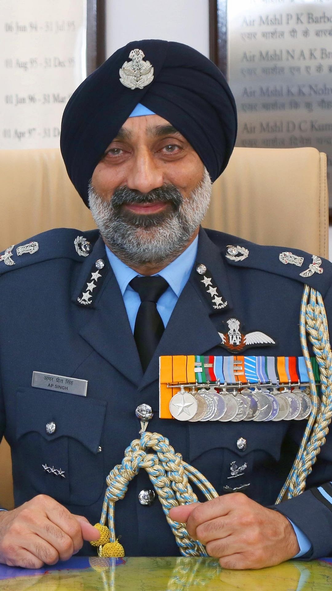 Air Marshal Amar Preet Singh 5 हजार तासांपेक्षा जास्त उड्डाणाचा अनुभव ...