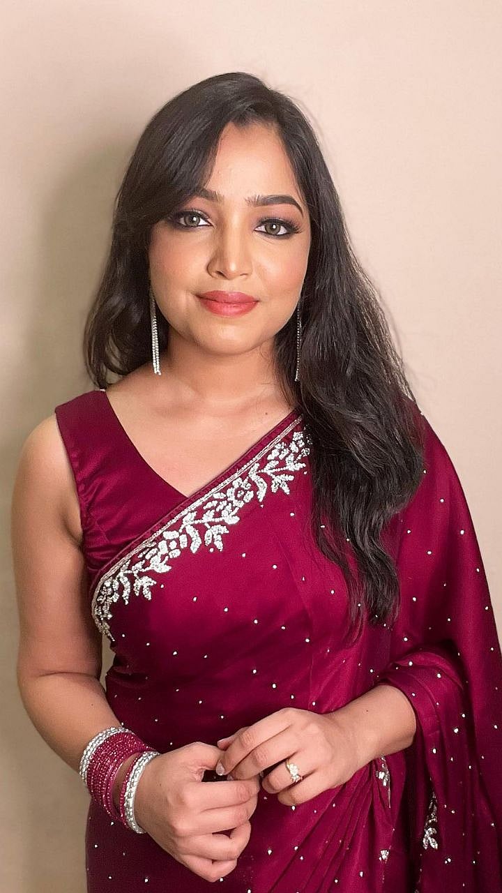 DSP Divya Tiwari : कर निरीक्षक ते DSP, असा आहे दिव्या तिवारी यांचा संघर्षमय प्रवास Success Story ...