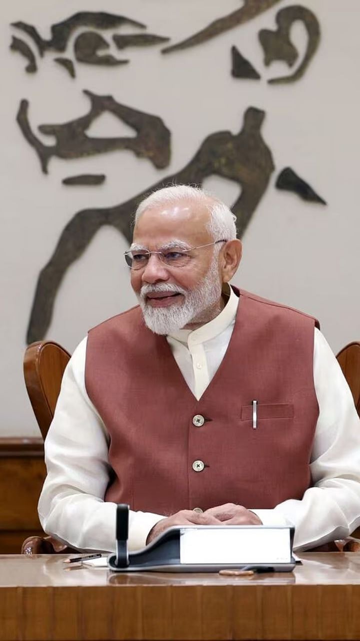 Modi Government : नव्या वर्षाच्या पदार्पणात केंद्र सरकारचं शेतकऱ्यांना ...