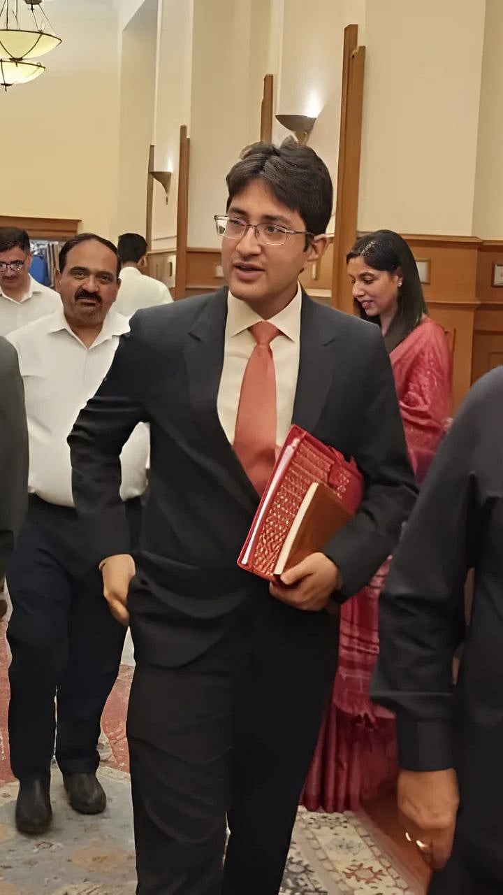 Himachal Pradesh IAS officer