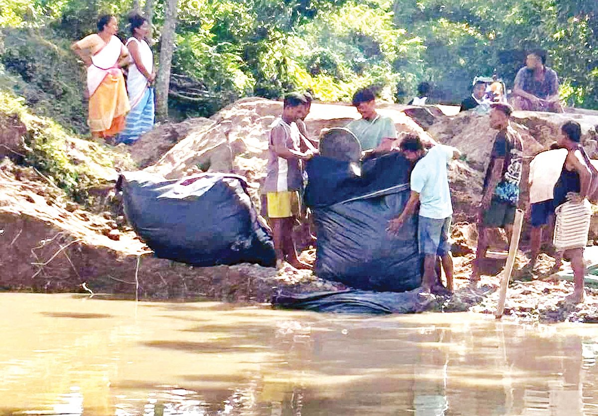 Advanced Geo-Mega Tube Technology Deployed for Urgent Restoration of ...