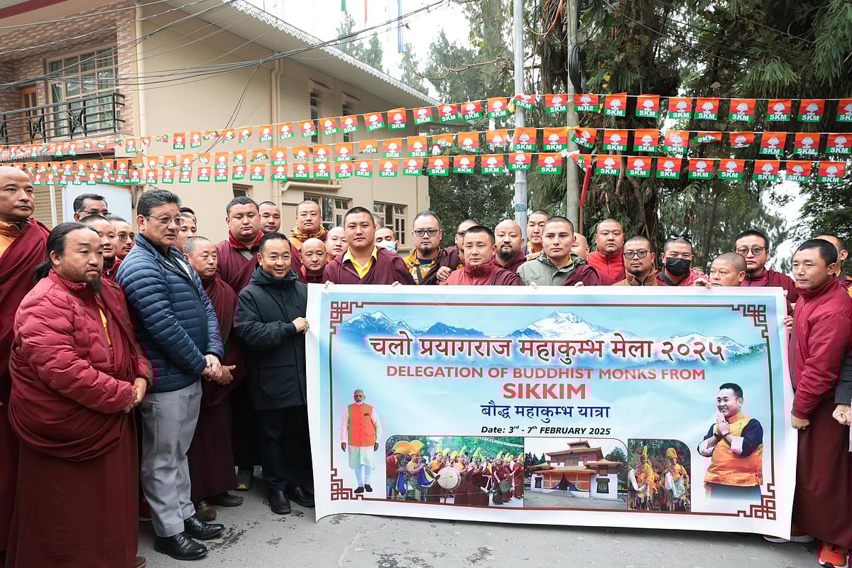 Sikkim CM Flags Off Buddhist Monks For Mahakumbh Mela 2025 In Prayagraj