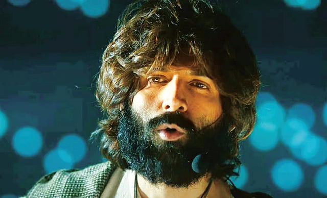 Actor Kartik Aaryan Sports Huge Beard in ‘Aashiqui 3’ First Look