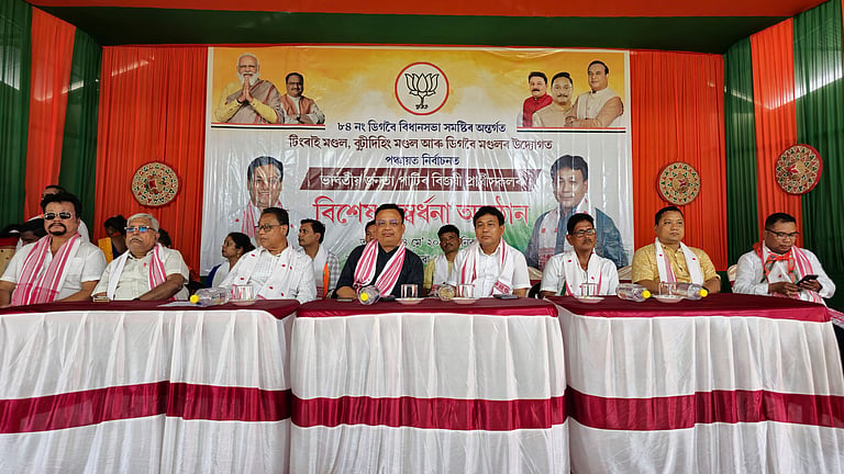 Assam: Minister Gowala praises Digboi MLA for Panchayat Poll success