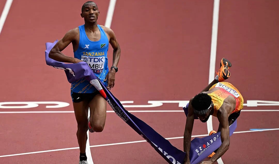 Alphonce Felix Simbu snatches marathon gold from Amanal Petros