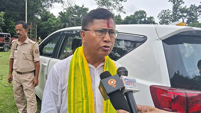 UPPL and BPF intensify poll campaigns in Salakati