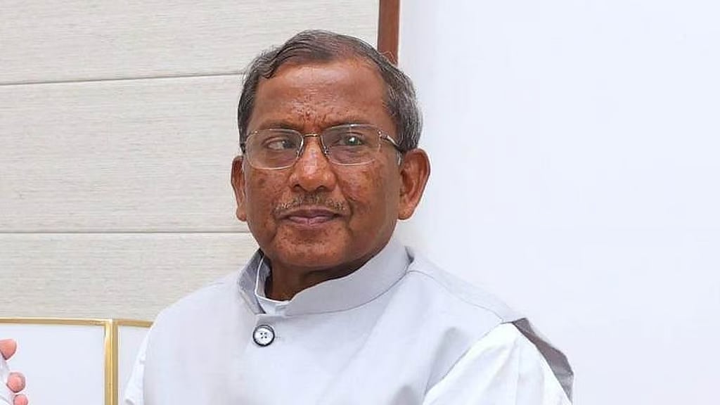 Governor Lakshman Prasad Acharya inaugurates dairy, livestock conclave