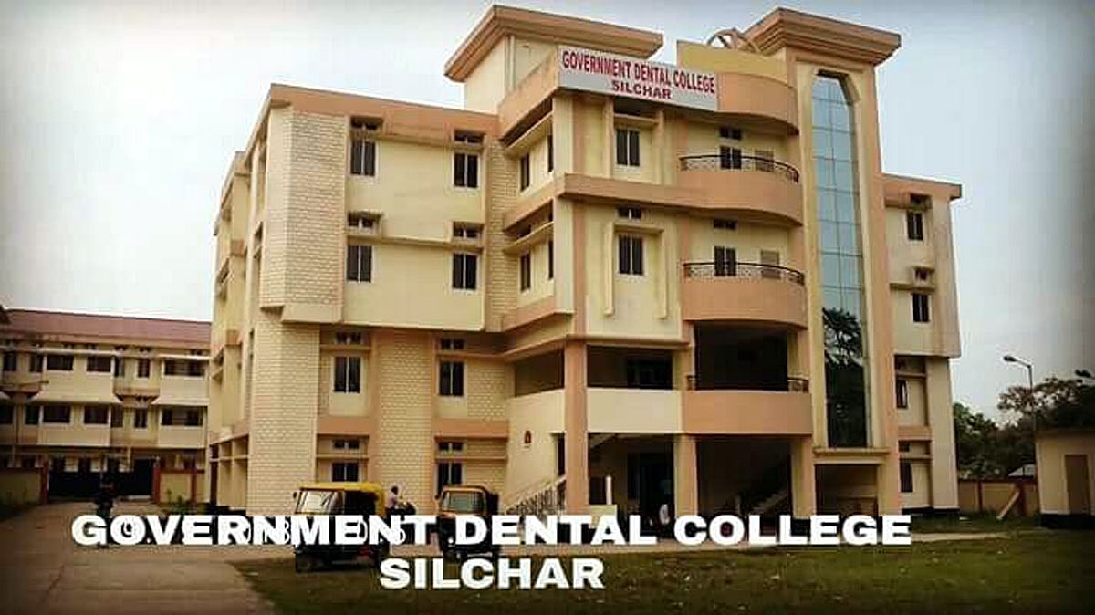 Student felicitated for securing admission to Silchar Dental College