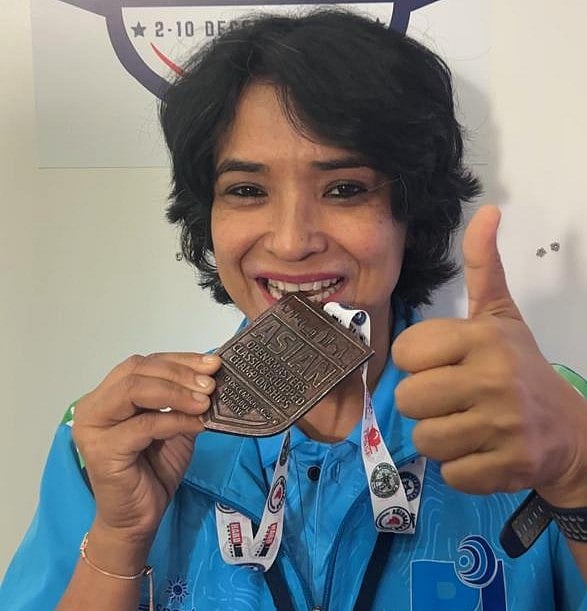 Dr Sanchita Sarma Wins 4 Bronze at Asian Powerlifting