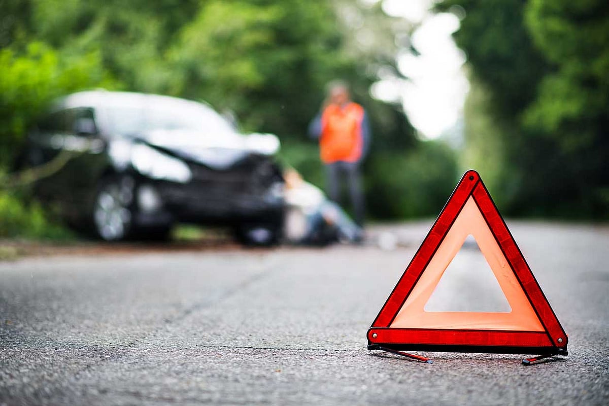 Assam: Twin road accident in Doomdooma; Traffic cop dead