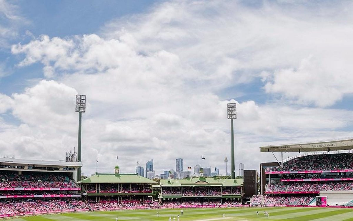 Happy with the colour of the pitch at the moment, says SCG curator