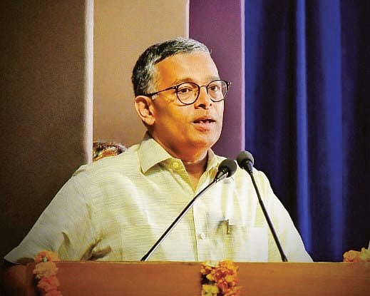 K Satish Nambudiripad takes charge as new regional DG of I&B Ministry