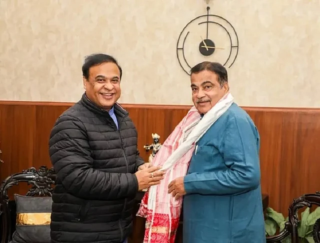 Assam: CM Himanta Biswa Sarma Meets Union Minister Nitin Gadkari to ... Assam: CM Himanta Biswa Sarma Meets Union Minister Nitin Gadkari to ...