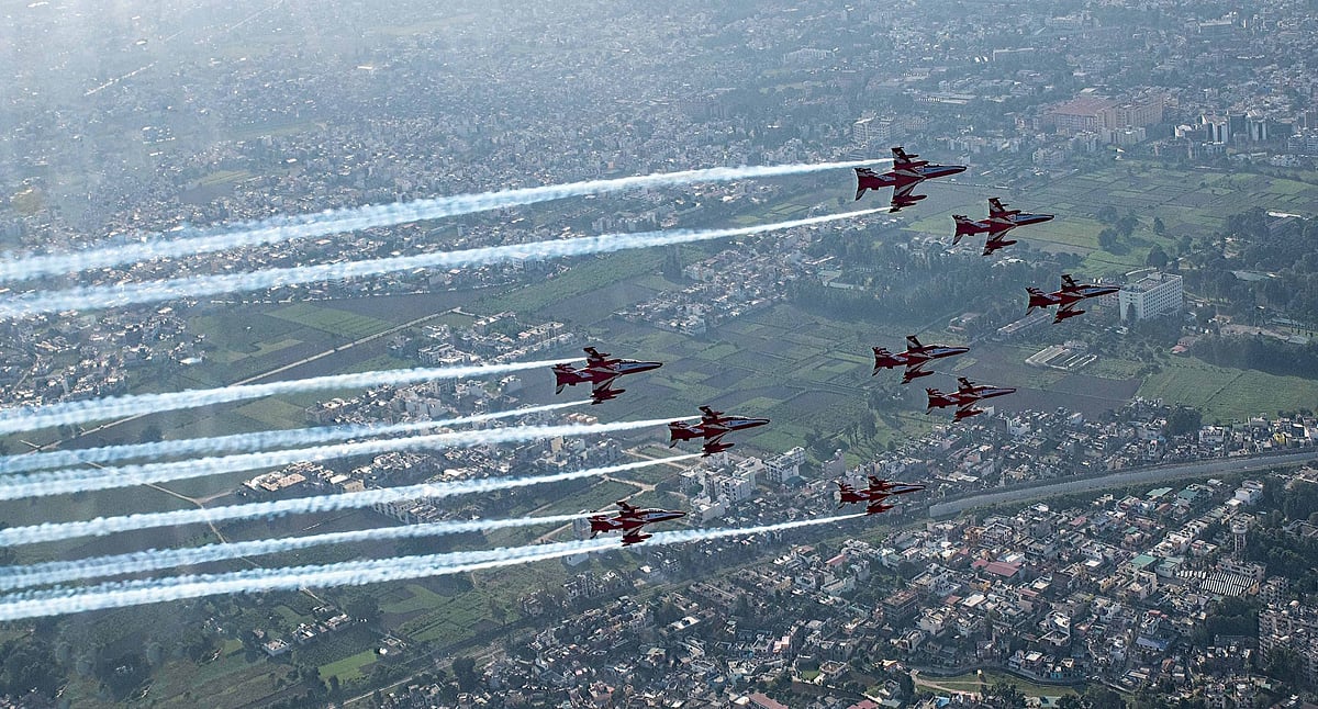 Indian Air Force's (IAF)’s aerobatic team prepares for an air show in ...