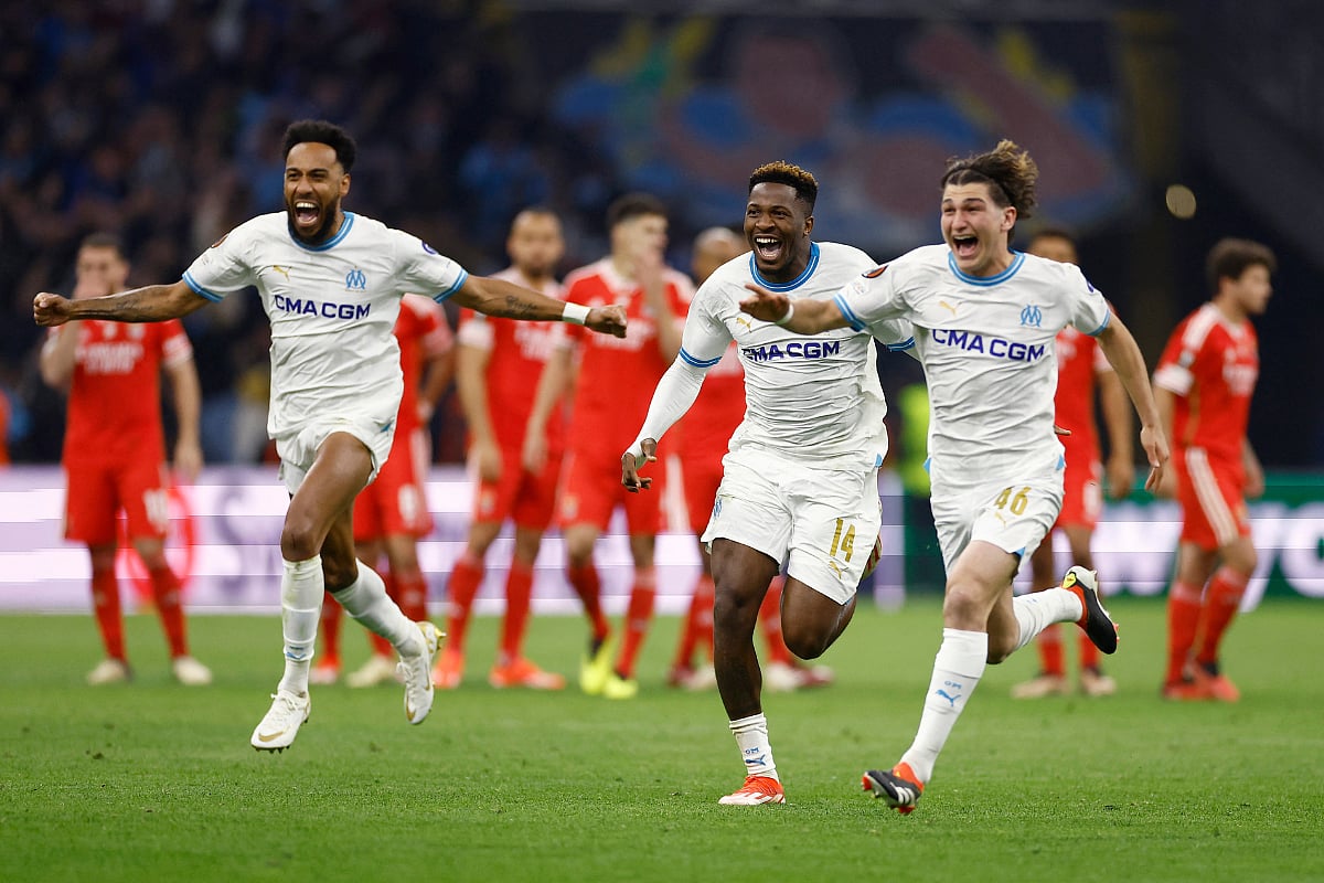 Europa League: Liverpool eliminated; Aston Villa in semis