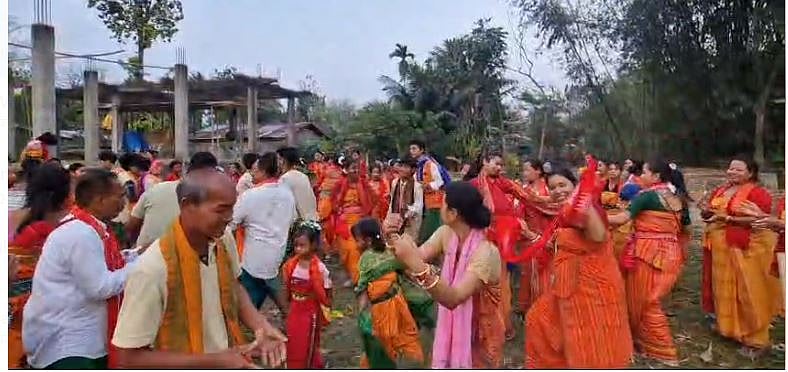 Assam: ‘Bwisagu’ Ignite Jamurighat with Joyous Celebrations
