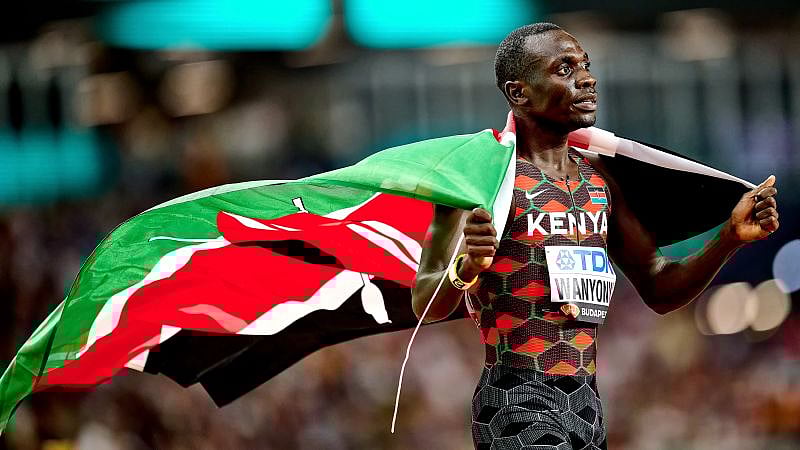 Kenya’s Emmanuel Wanyonyi sets road mile world record