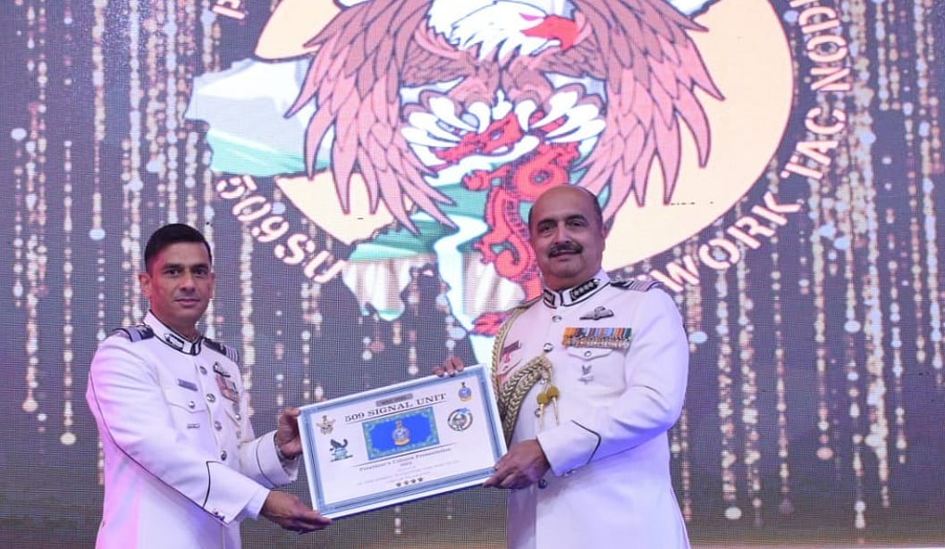 Air Chief Marshal VR Chaudhari visits Eastern Air Command, Shillong