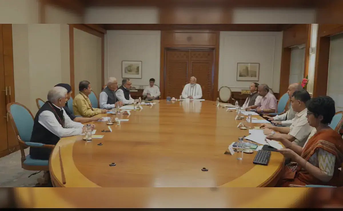 Prime Minister Narendra Modi chairs meeting to review response ...