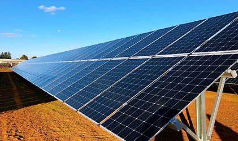 India adds record 10 GW of solar capacity in Q1 2024