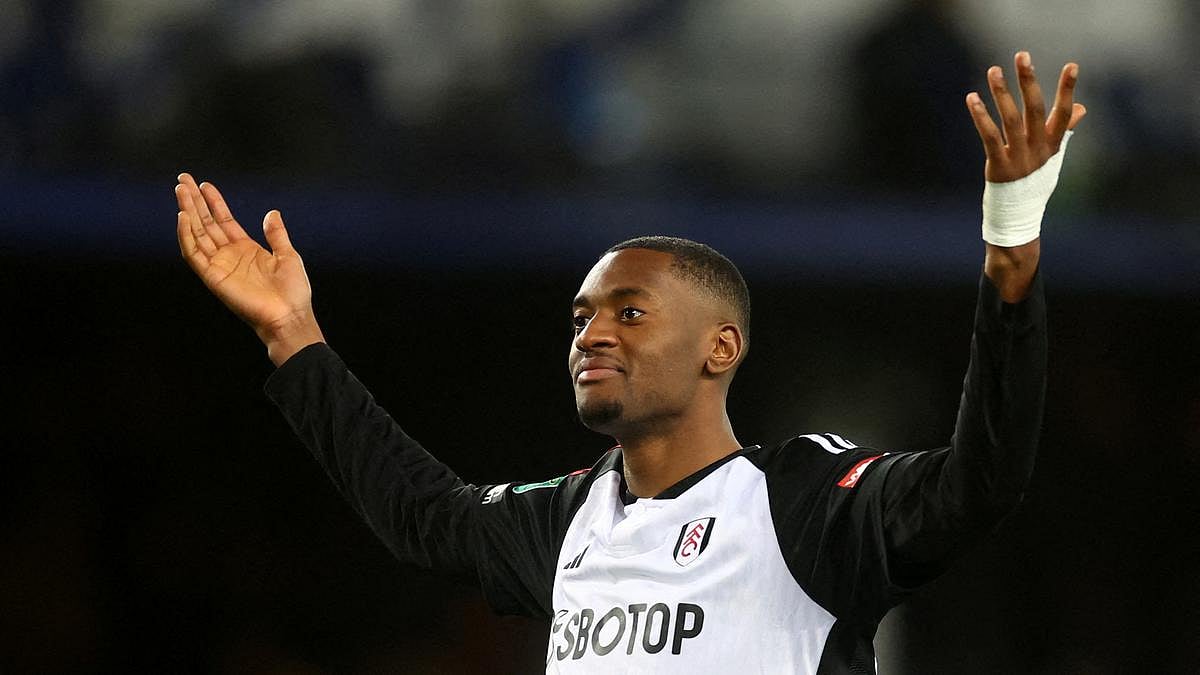 Premier League: Chelsea sign defender Tosin Adarabioyo from Fulham