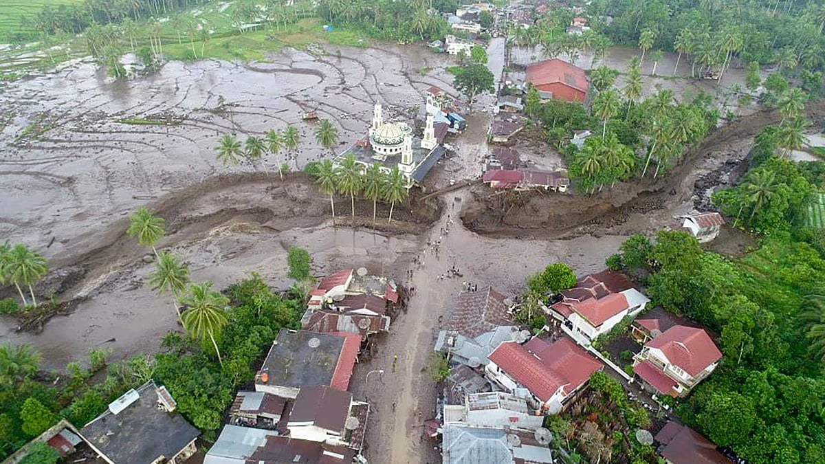 1 killed, 2 missing in Indonesia flood: National Disaster Management Agency