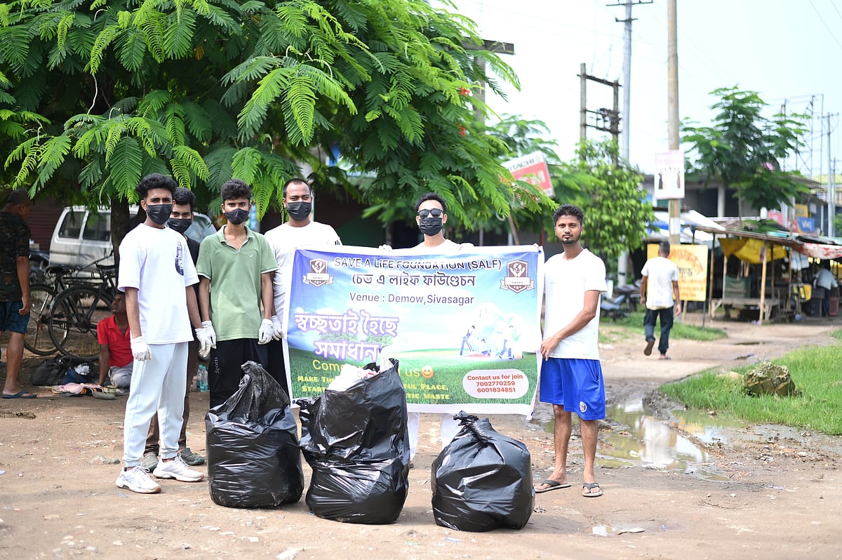 Assam: Plastic waste collection drive carried out at Demow