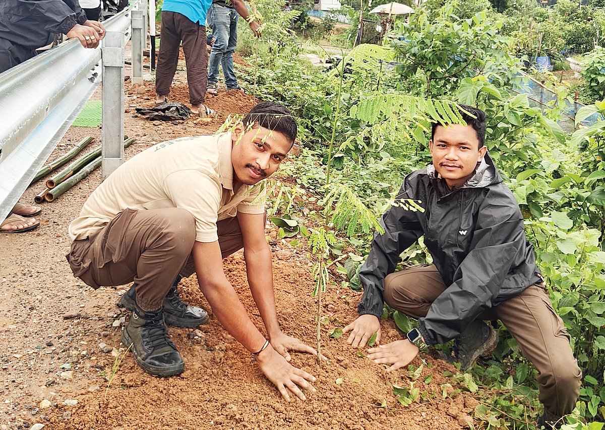Goalpara Launches 'Mission Green Highways' with Massive Sapling ...