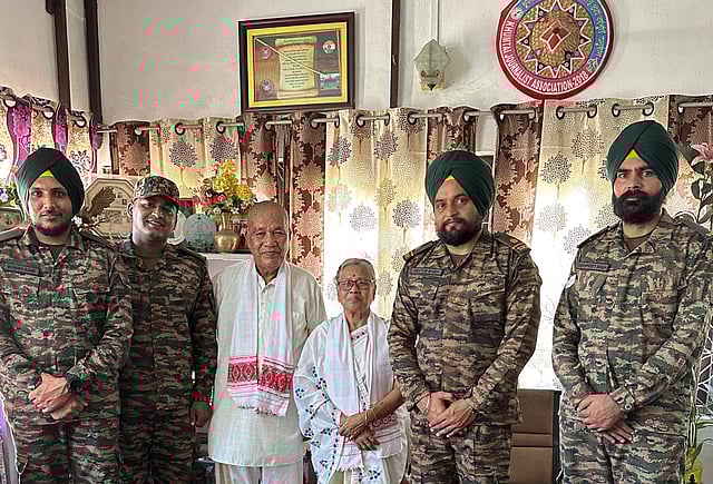 Assam: Parents of Kargil hero Jintu Gogoi honoured in Golaghat district
