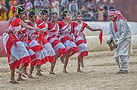 Assam: Over 7,000 Dancers to Perform Jhumur at Sarusajai, Eyeing World ...
