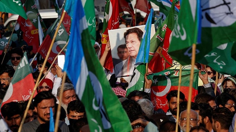 Pakistan Tehreek-e-Insaf (PTI) claims huge victory in Supreme Court’s ...