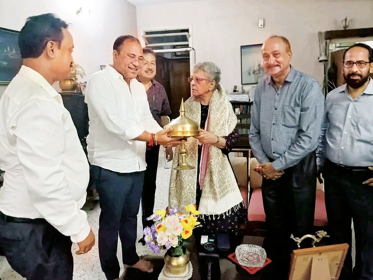Assam: Minister Bimal Borah takes stock of health of Bezbaruah’s ...